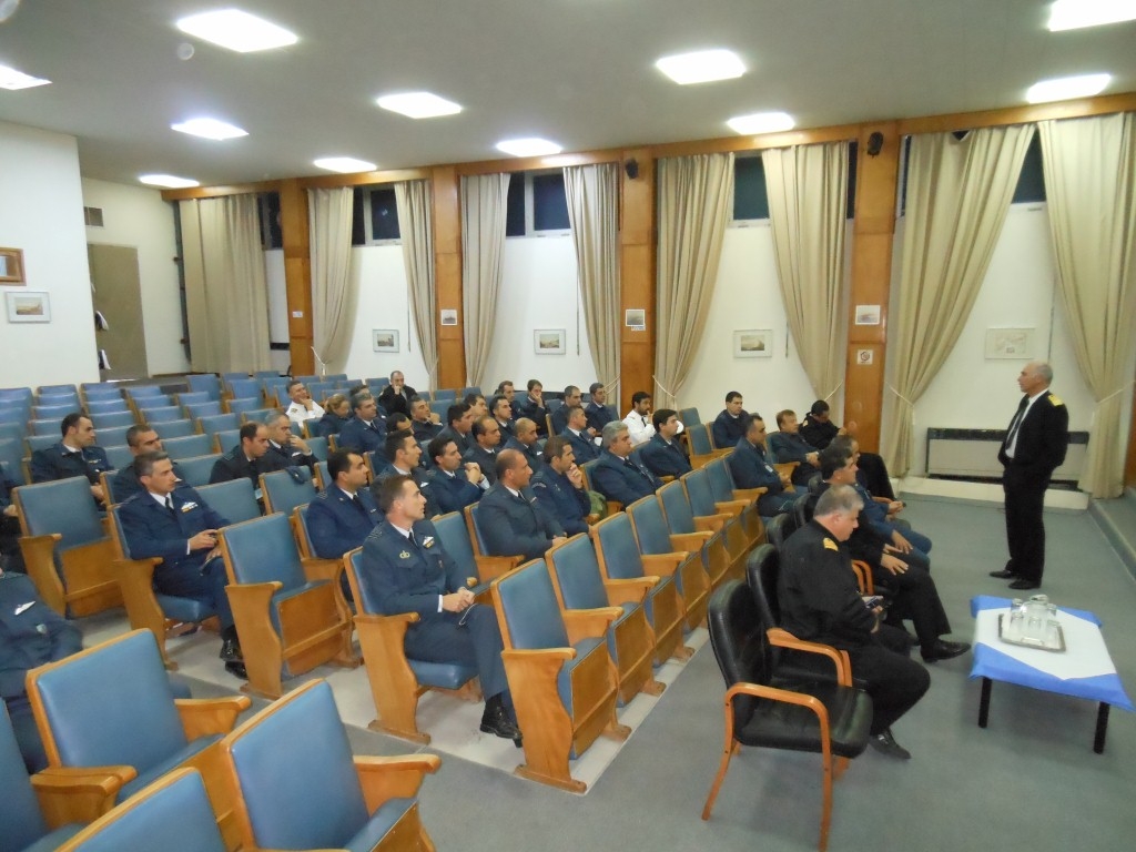 Επίσκεψη σπουδαστών Σ.ΔΙ.ΕΠ. ΠΑ στο Αρχηγείο Στόλου - Πολεμικό Ναυτικό ...