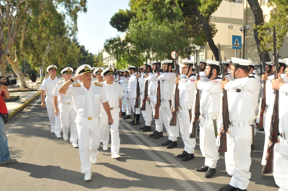 Επίσκεψη του Αρχηγού ΓΕΝ στo Αρχηγείο Στόλου - Πολεμικό Ναυτικό ...