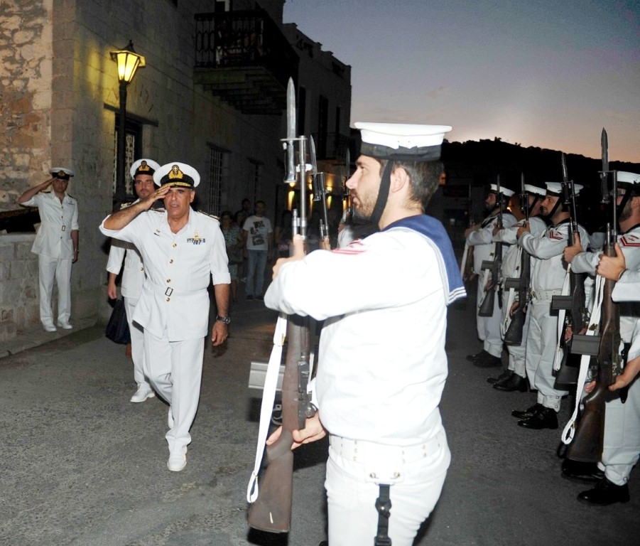 Συμμετοχή του Πολεμικού Ναυτικού στην «Αρμάτα 2013» - Πολεμικό Ναυτικό ...