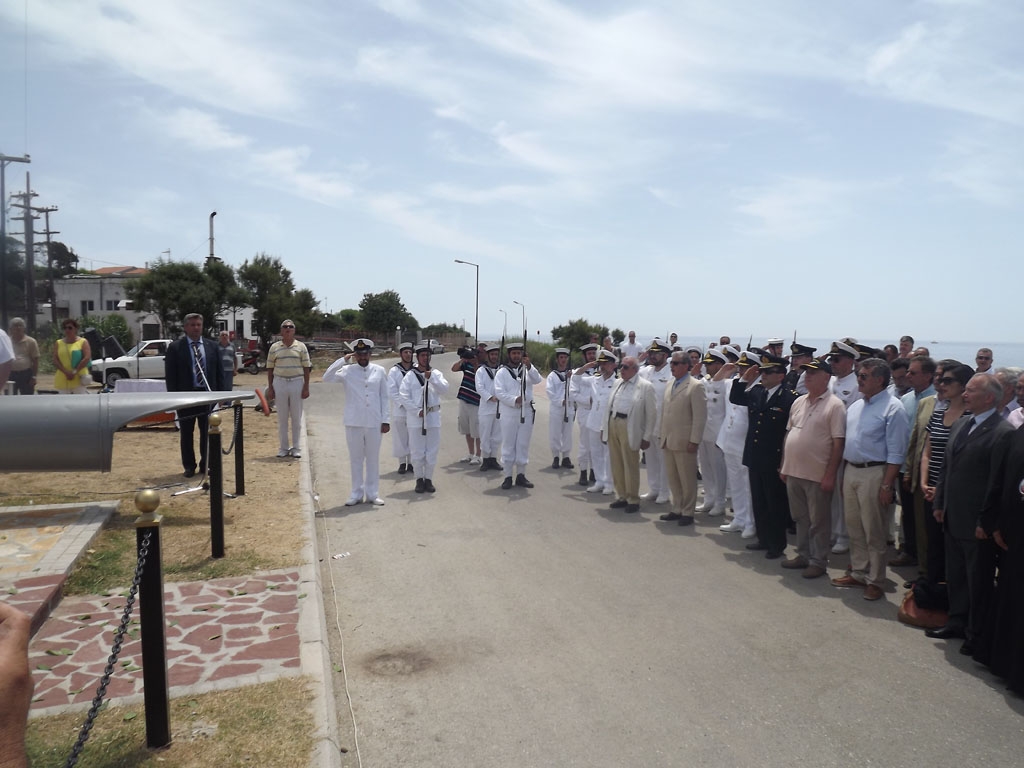 Αποκαλυπτήρια Μνημείου Υποβρυχίου ΠΡΩΤΕΥΣ (Υ-3) - Πολεμικό Ναυτικό ...