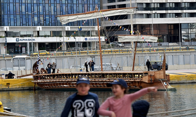Φωτογραφίες από Επίσκεψη Κοινού σε Πολεμικά Πλοία για τον Εορτασμό του ...