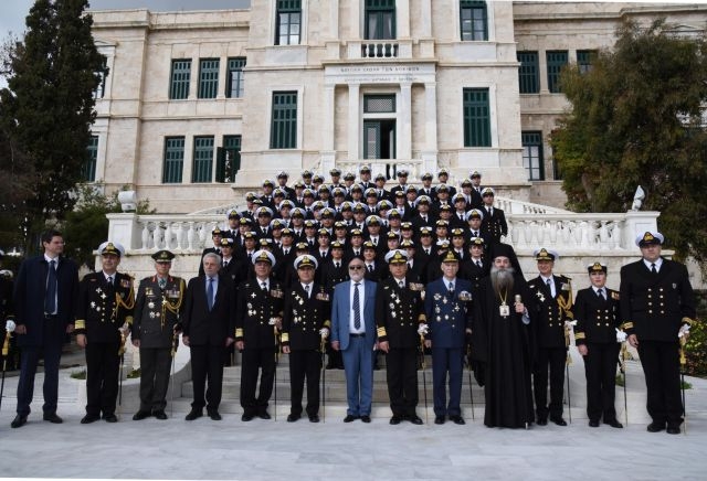 Τελετή Ορκωμοσίας Σημαιοφόρων Λ.Σ. - ΕΛ.ΑΚΤ. - Πολεμικό Ναυτικό ...