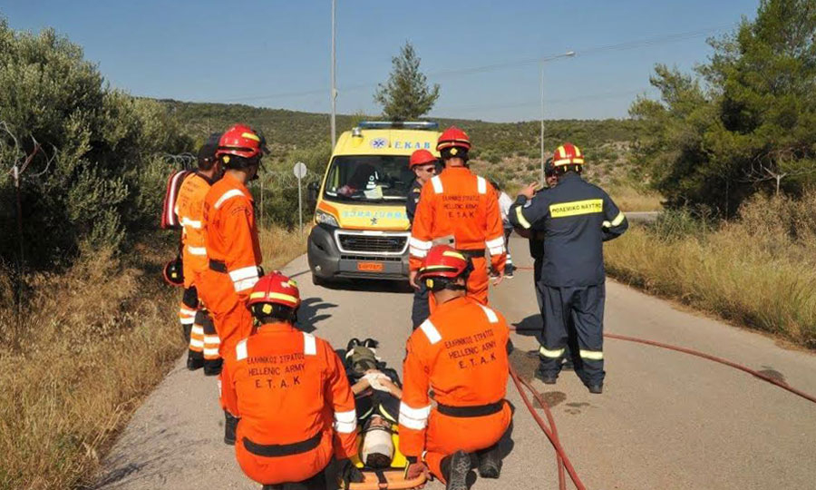 Άσκηση Μείζονος Ατυχήματος στο Ναυτικό Οχυρό Σκαραμαγκά - Πολεμικό ...