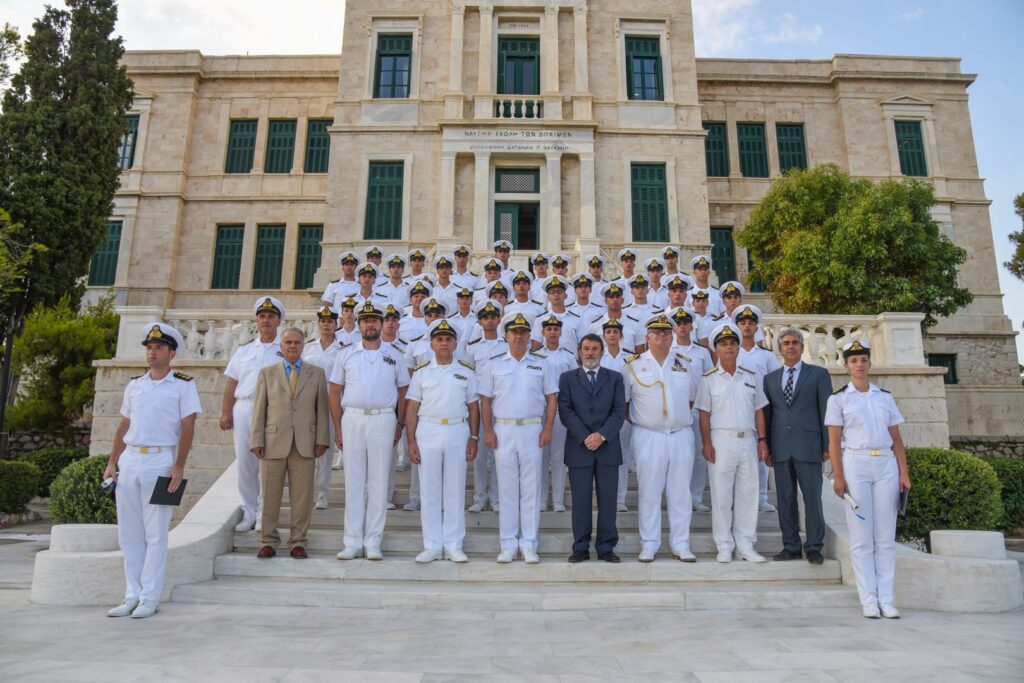 Graduation of the Hellenic Naval Academy, year 2022 - Πολεμικό Ναυτικό ...