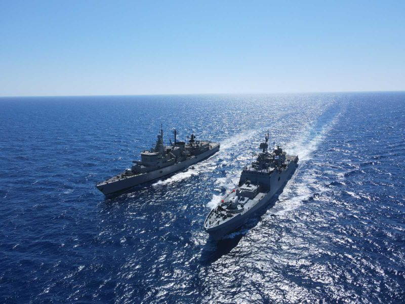 Συνεκπαίδευση Μονάδων ΠΝ και Αεροσκαφών της ΠΑ με το Πολεμικό Ναυτικό ...