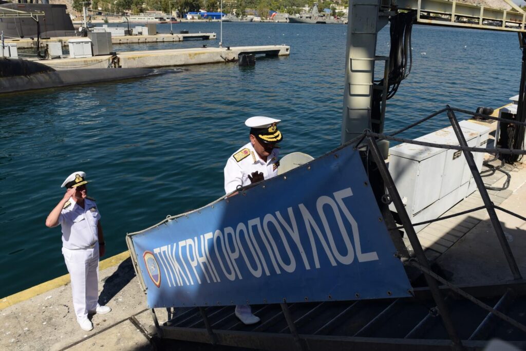 Επίσημη Επίσκεψη Αρχηγού του Γενικού Επιτελείου Ναυτικού της Ινδίας ...